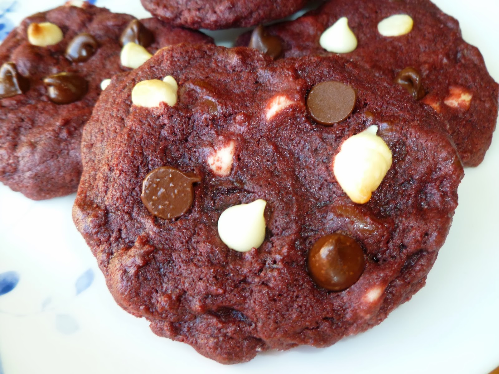 The Pastry Chef's Baking: Red Velvet Chocolate Chip Cookies