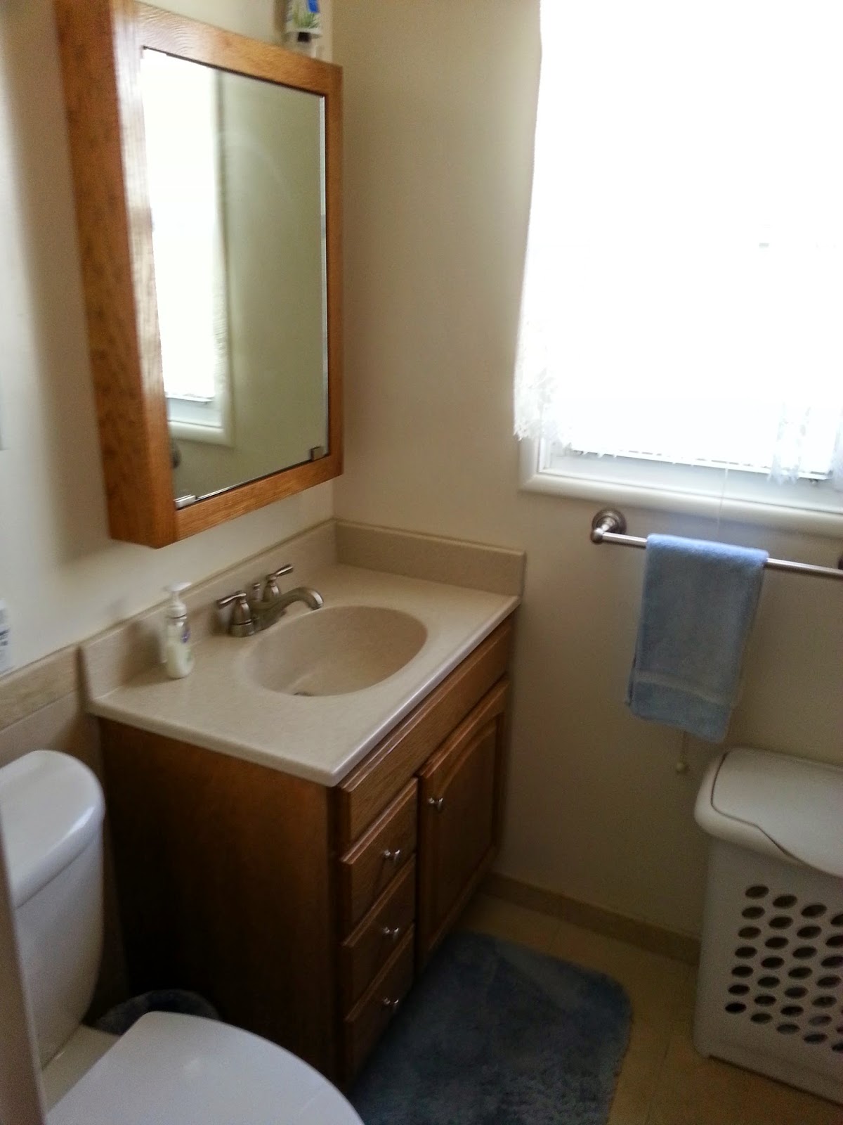 TOP IT OFF: BATHROOM RENO: IT'S ALL IN THE DETAILS