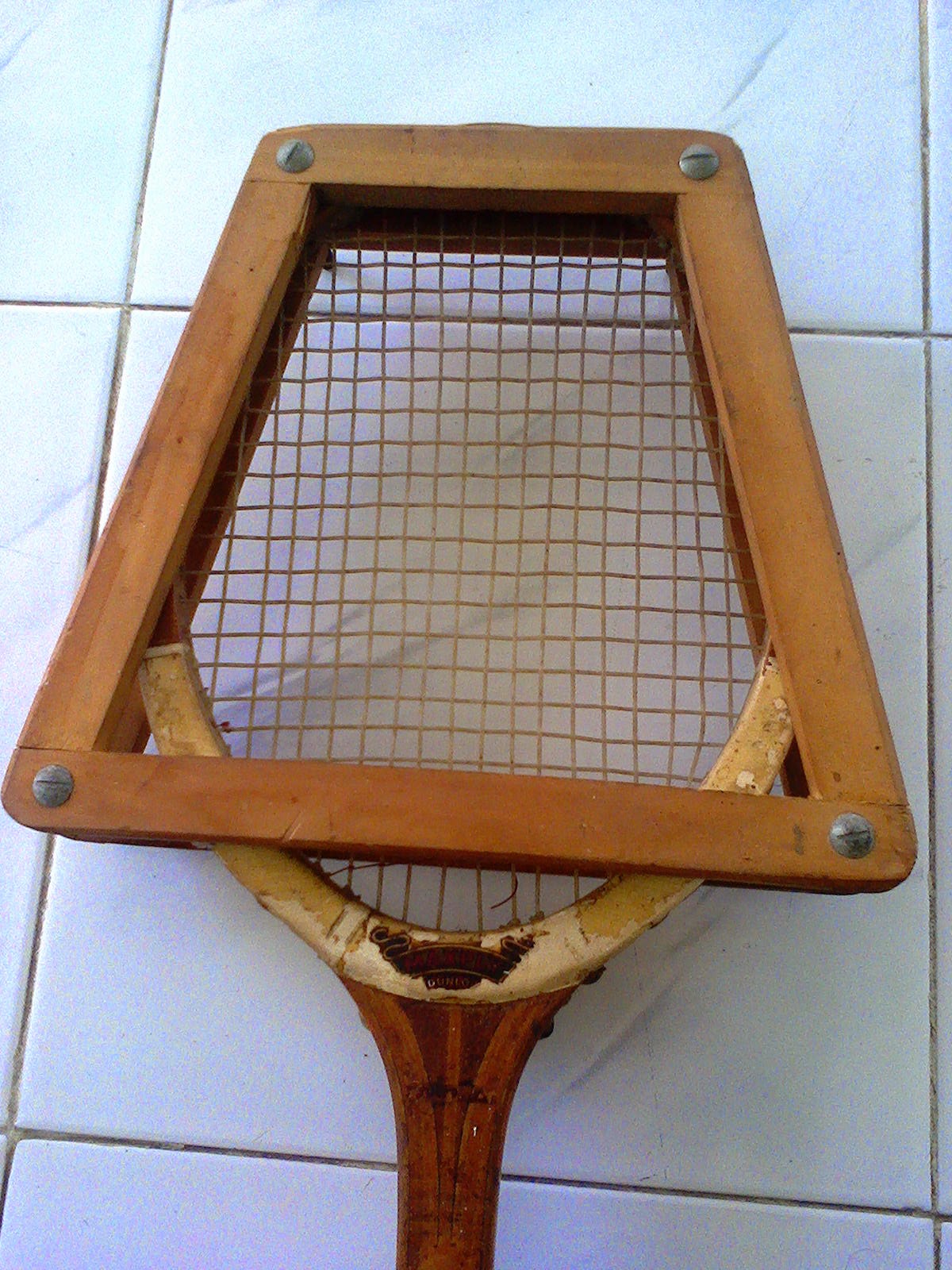 Gudang Barang Lawas: RAKET KAYU JADUL [RKJ 1 ] '' DUNLOP MAXPLY