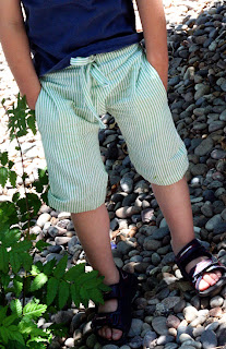 A Couple of Craft Addicts: Draw String Shorts