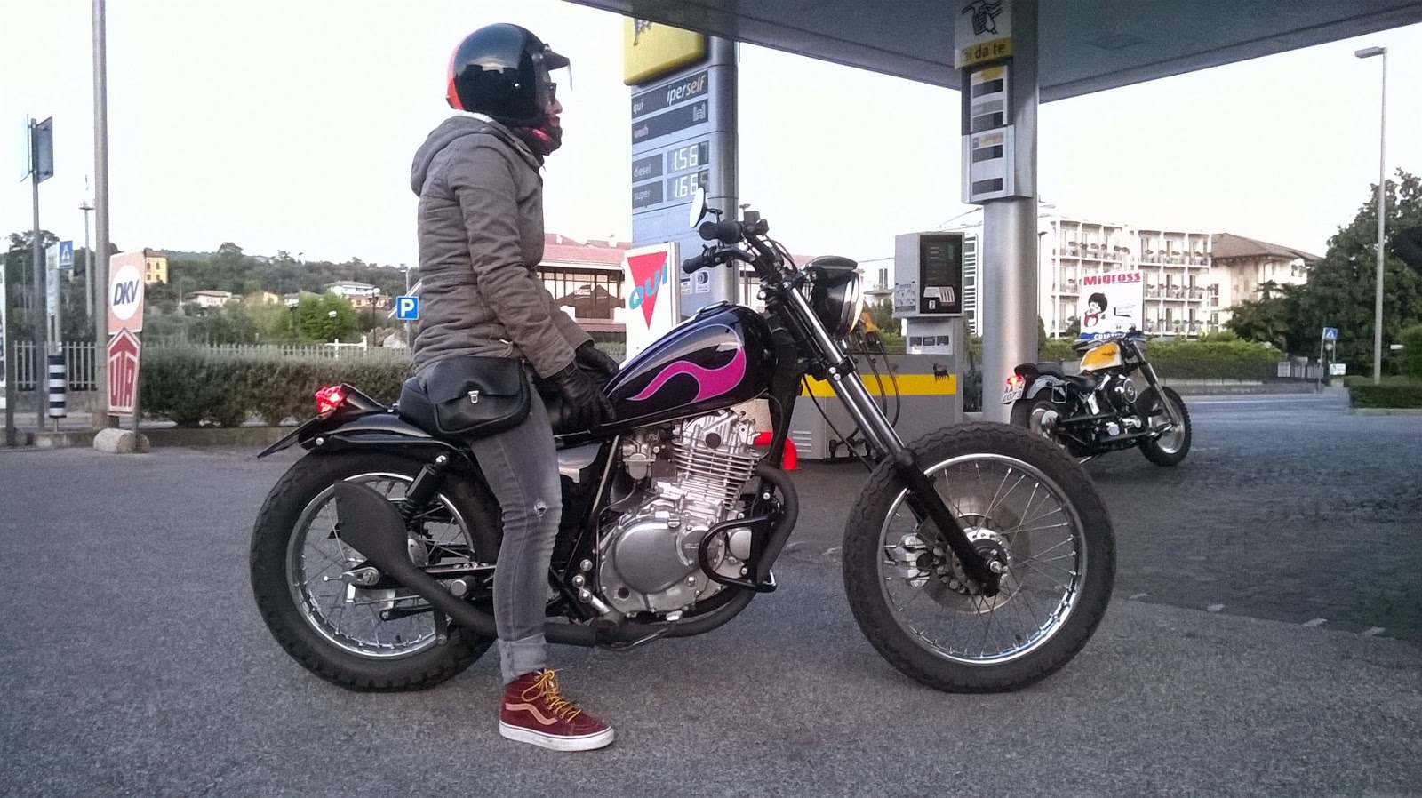 5 Speed Customs: Betty's Suzuky GN250 five speed custom cycle #2