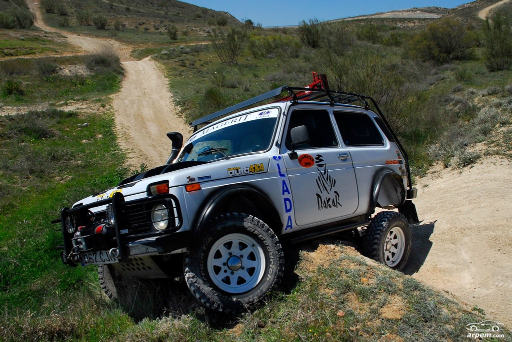 Lada Niva: les presentamos a esta pequeña tanqueta rusa que ya es todo ...