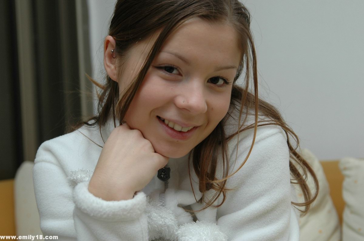 Postea a la mina mas hermosa que haz visto en tv, cine, video musical ...