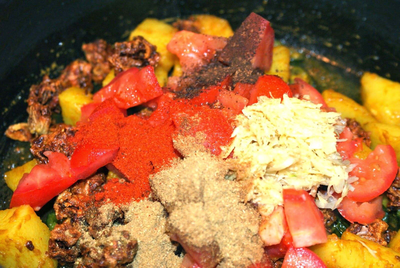 Nepali Tummy!!: Masaura (Sun-dried Vegetable Balls) Curry Recipe!!