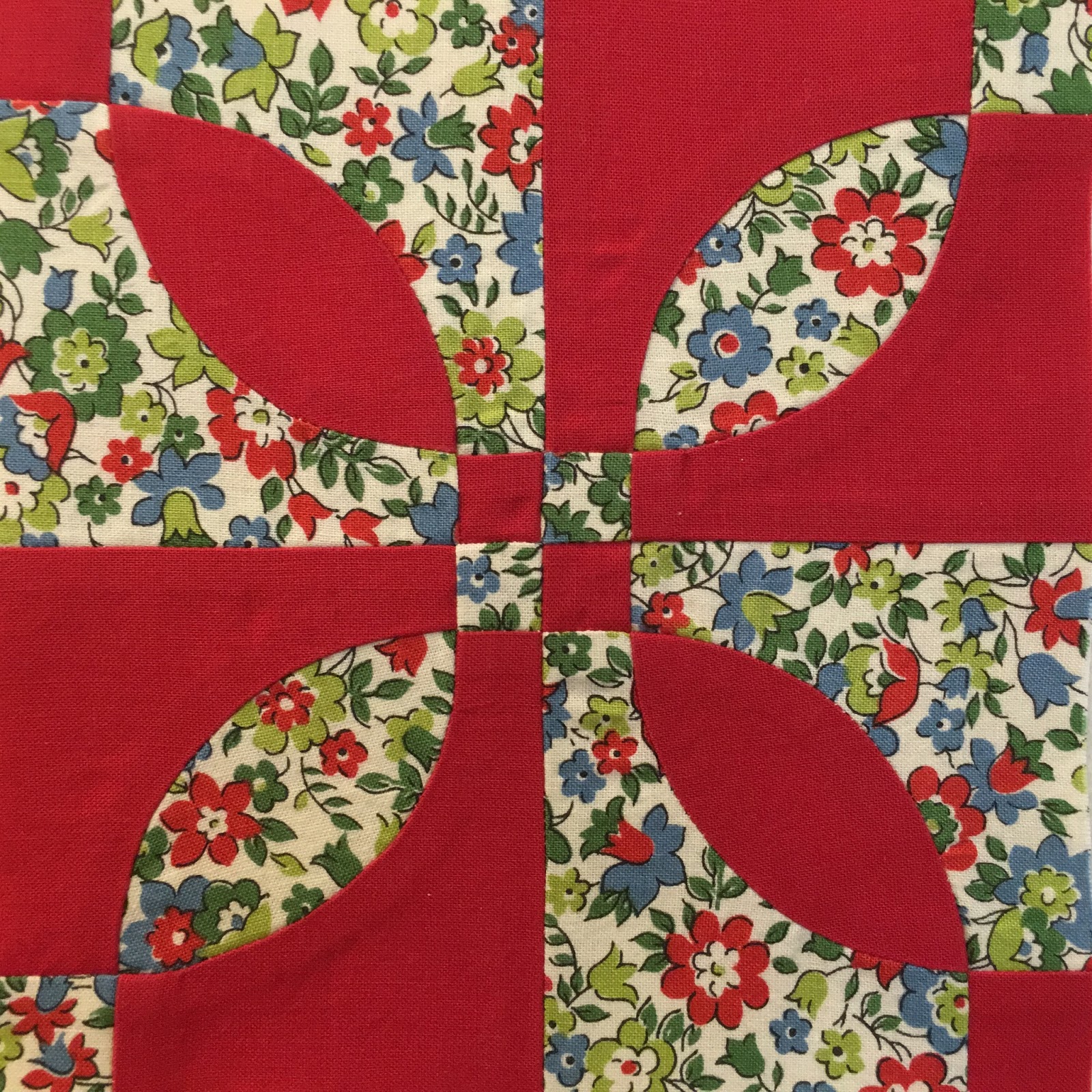 Rebecca Grace Quilting: Quilter Goes Rogue: Slipping a Rose Dream In ...