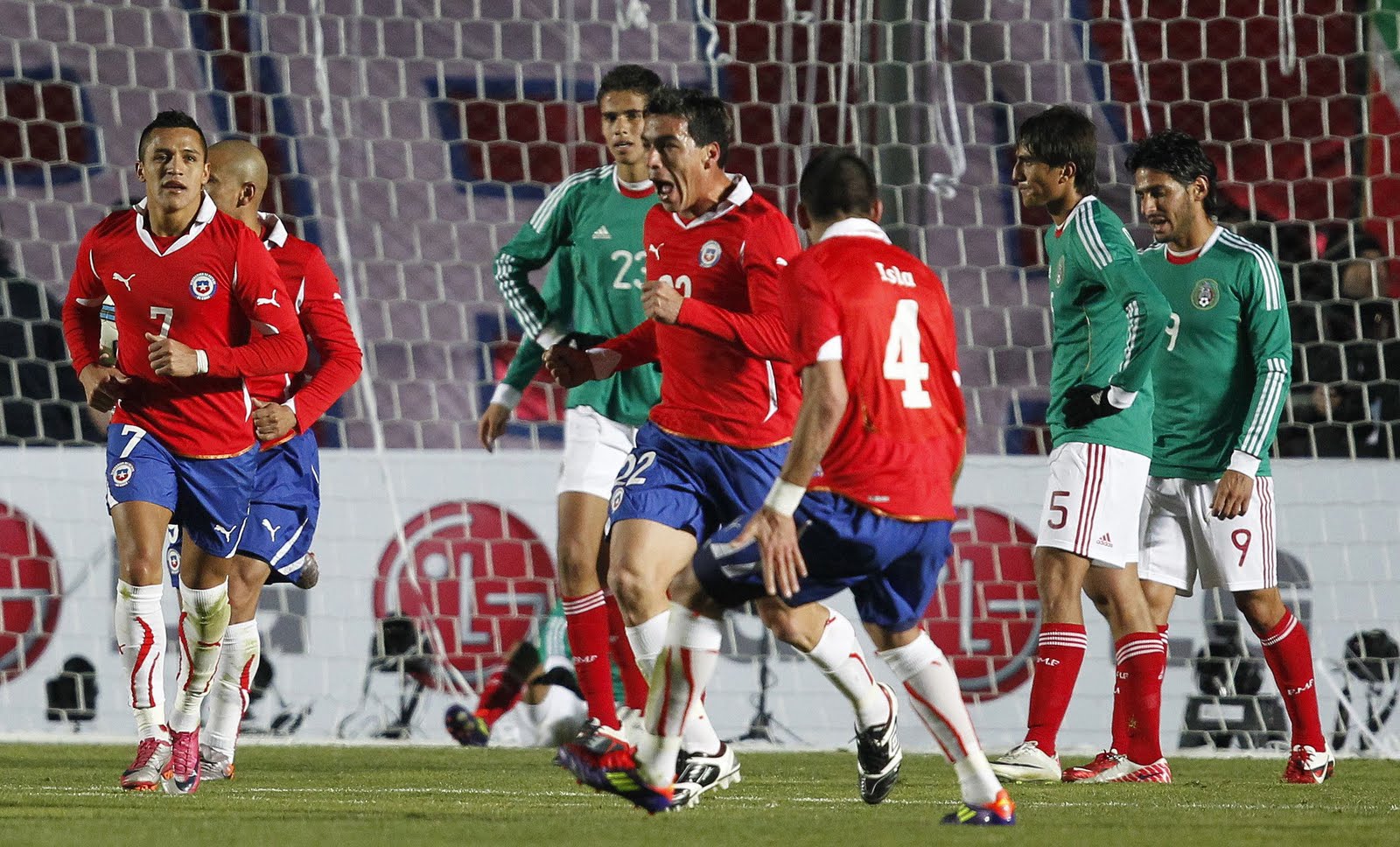 Resultados Copa america 2011 ::. Chile (2) - Mexico (1) | Resultados ...