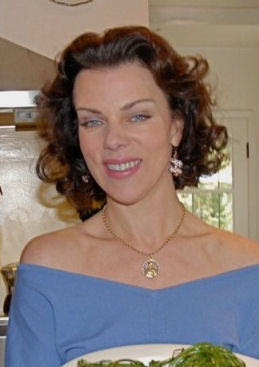 Left Field Wander: ‘Entertaining’ Cooking Show Hosts