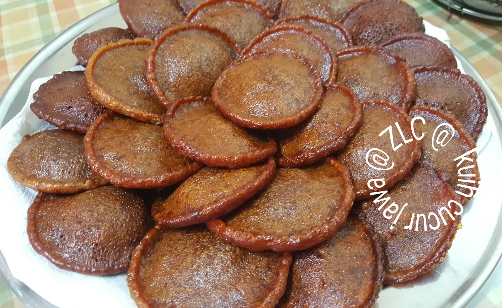 ZULFAZA LOVES COOKING: Kuiih cucur jawa aka mexican hat aka penyaram