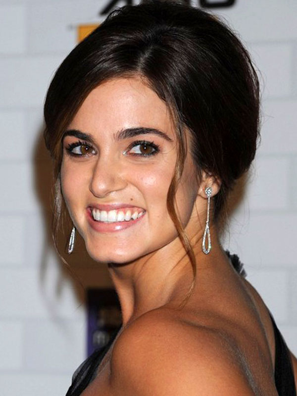 Nikki Reed Hairstyles | Celebrity Hair Cuts