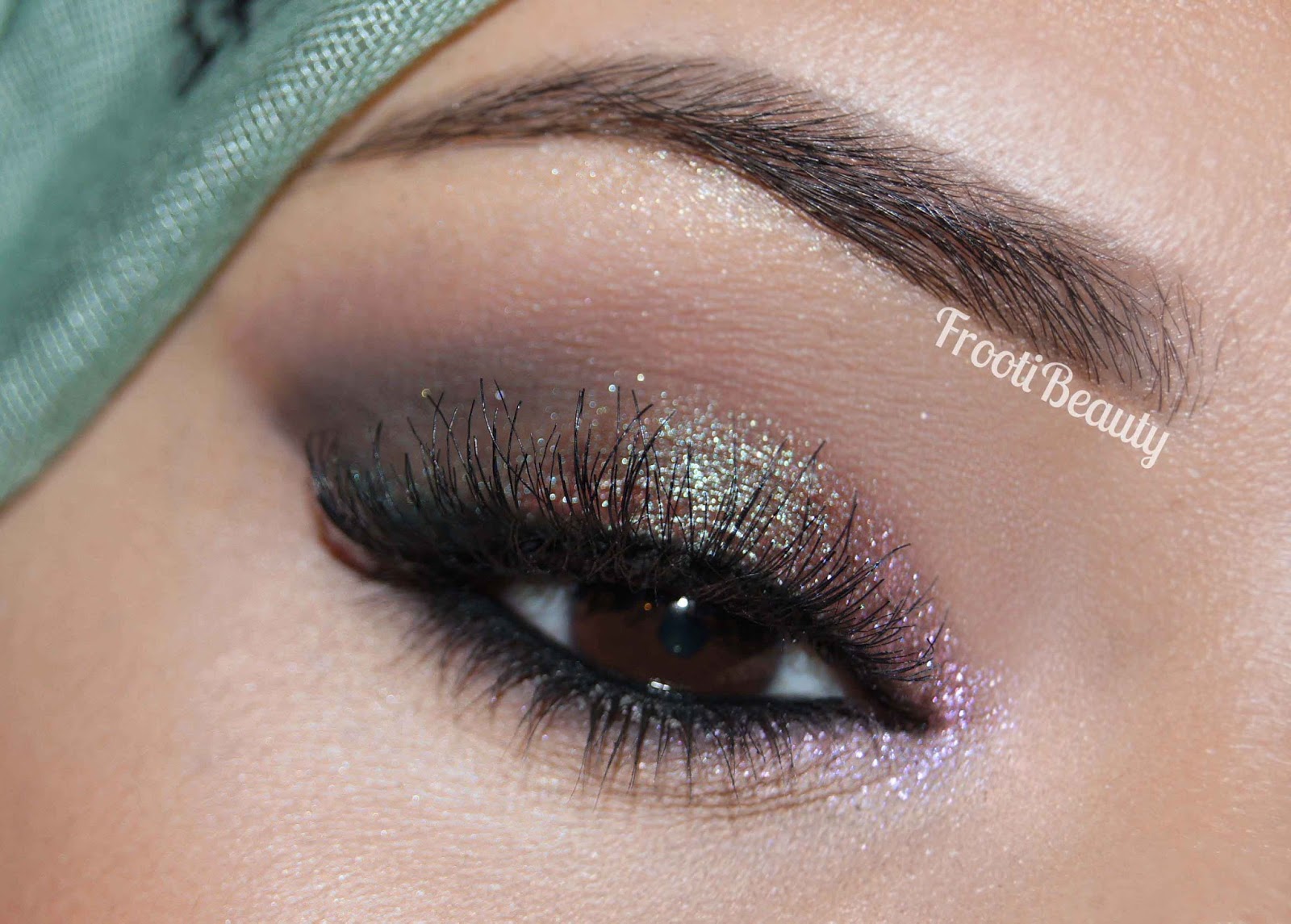 SAFIYAH TASNEEM : FFF: Illamasqua Fervent & Static Pigment Makeup Look