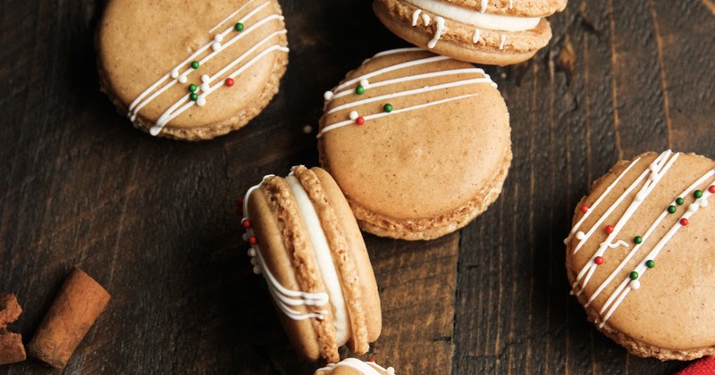 Gingerbread Macarons with White Chocolate Cream Cheese Frosting ...