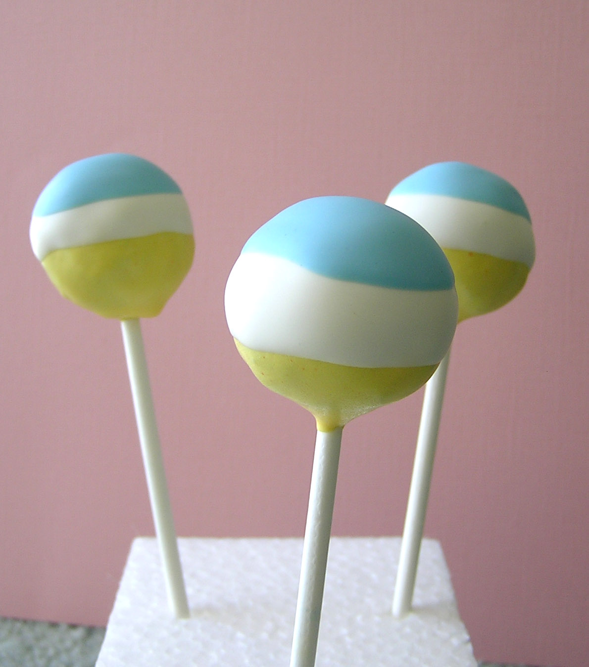 {Sticky} Sweet: Cake Pops Galore!!