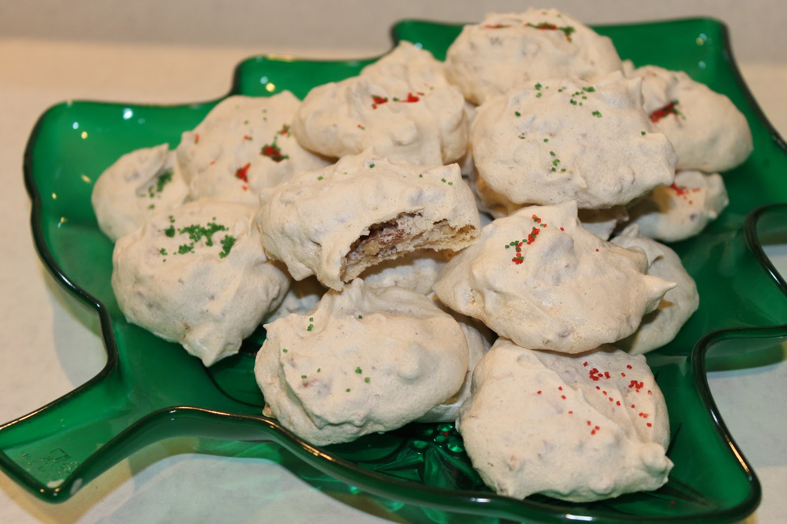 Mélange: Ma's Styrofoam Cookies