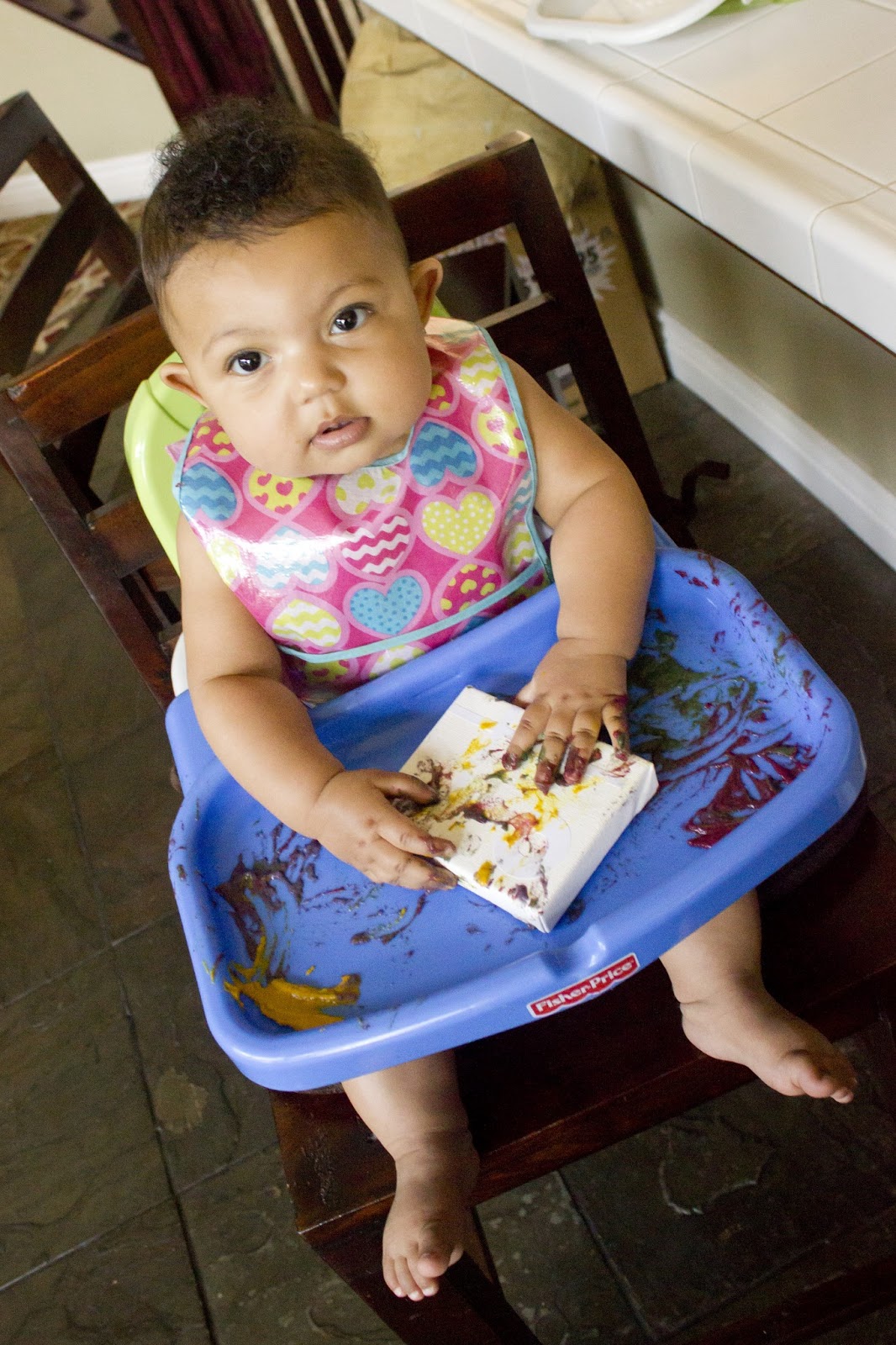 Momnifique: BABY'S FIRST WORK OF ART