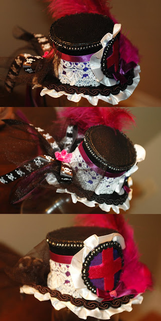 Tiny Hats Weekly: August 2011