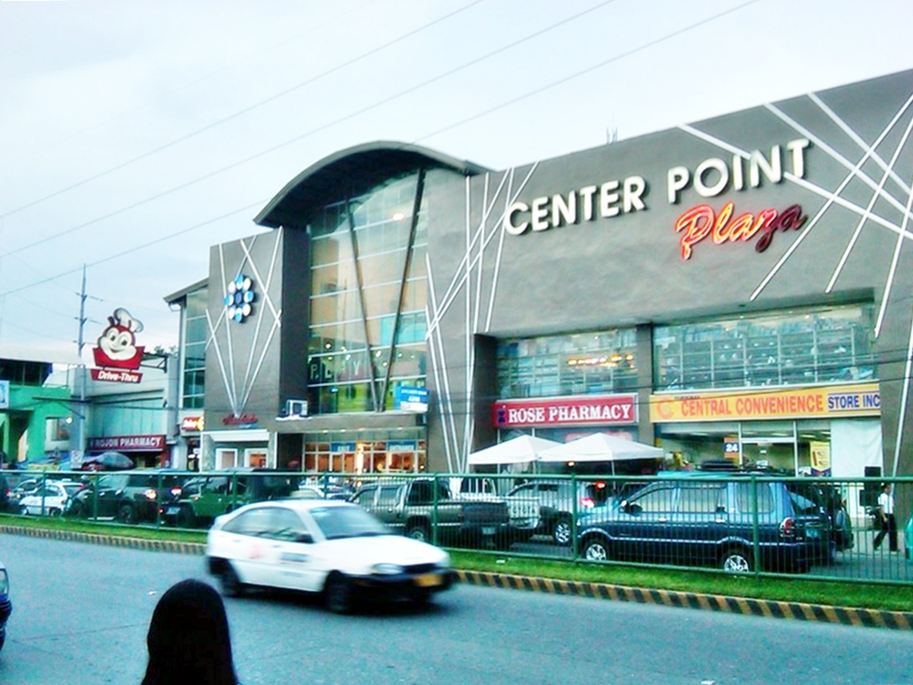 SouthernDC Post: CENTER POINT PLAZA - Matina Crossing, D.C.
