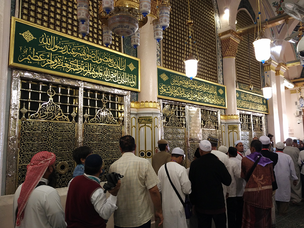 Tempat-tempat Untuk Dikunjungi di Sekitar Masjid Nabawi Madinah ...