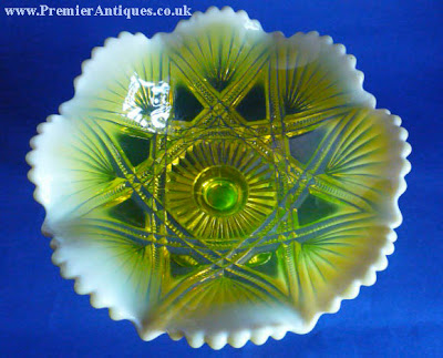 Premier Antiques: Davidson's Pearline Glass - Victoria and Albert