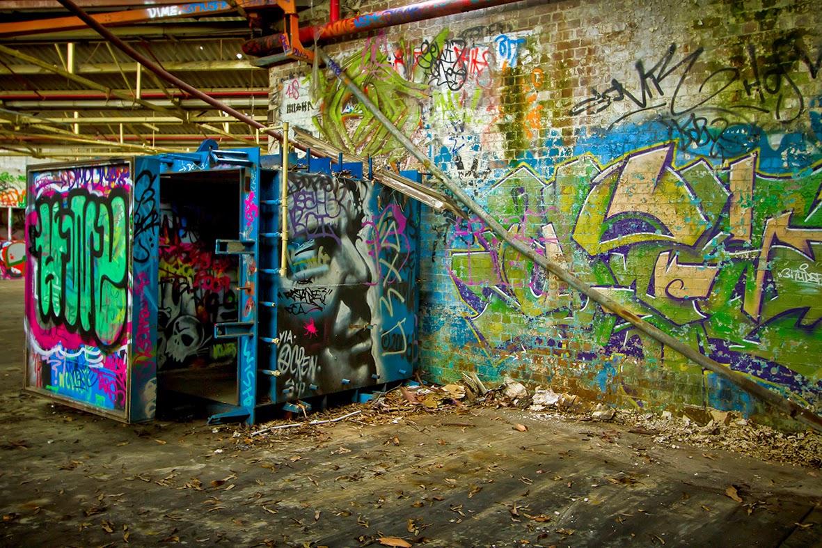 Le topic des tags & graffitis & fresques urbaines - Page 13 - Photos ...