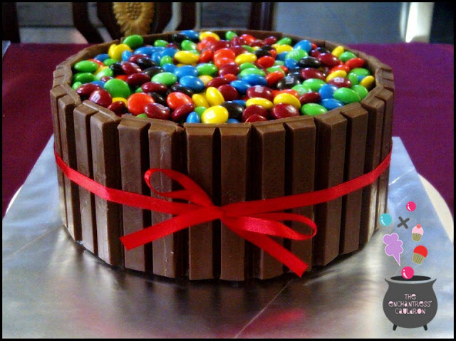 The Enchantress' Cauldron: Kit Kat Galore!