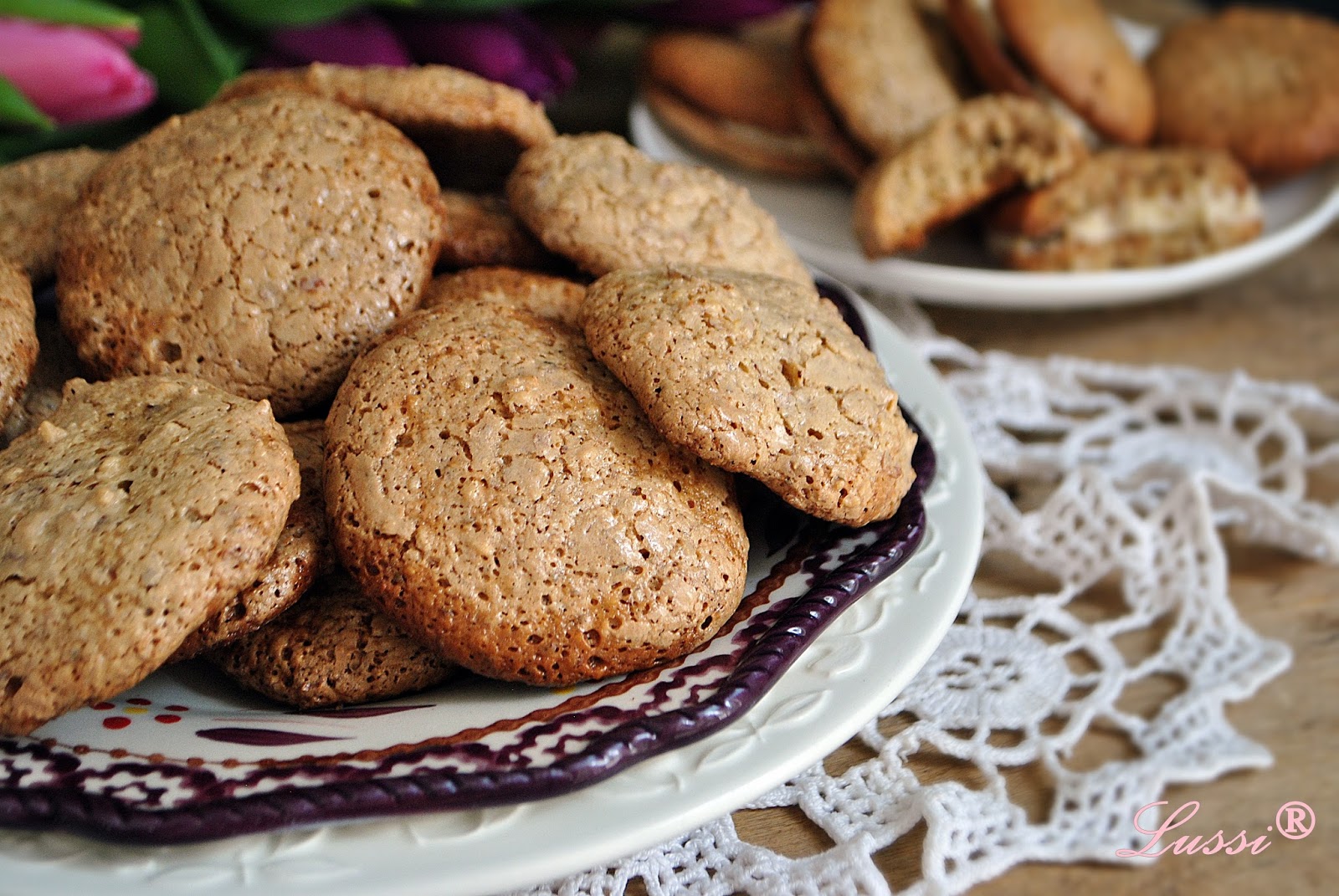 Lussi`s World of Artcraft: Тайната на хубавите ореховки / Orehovki ...