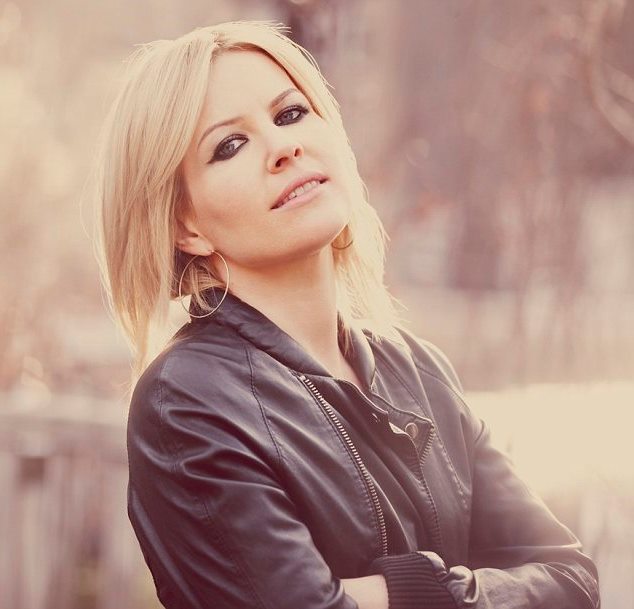 El Lavadero de las Muñecas: DIDO PRESENTA OTRO ADELANTO DE NUEVO ÁLBUM