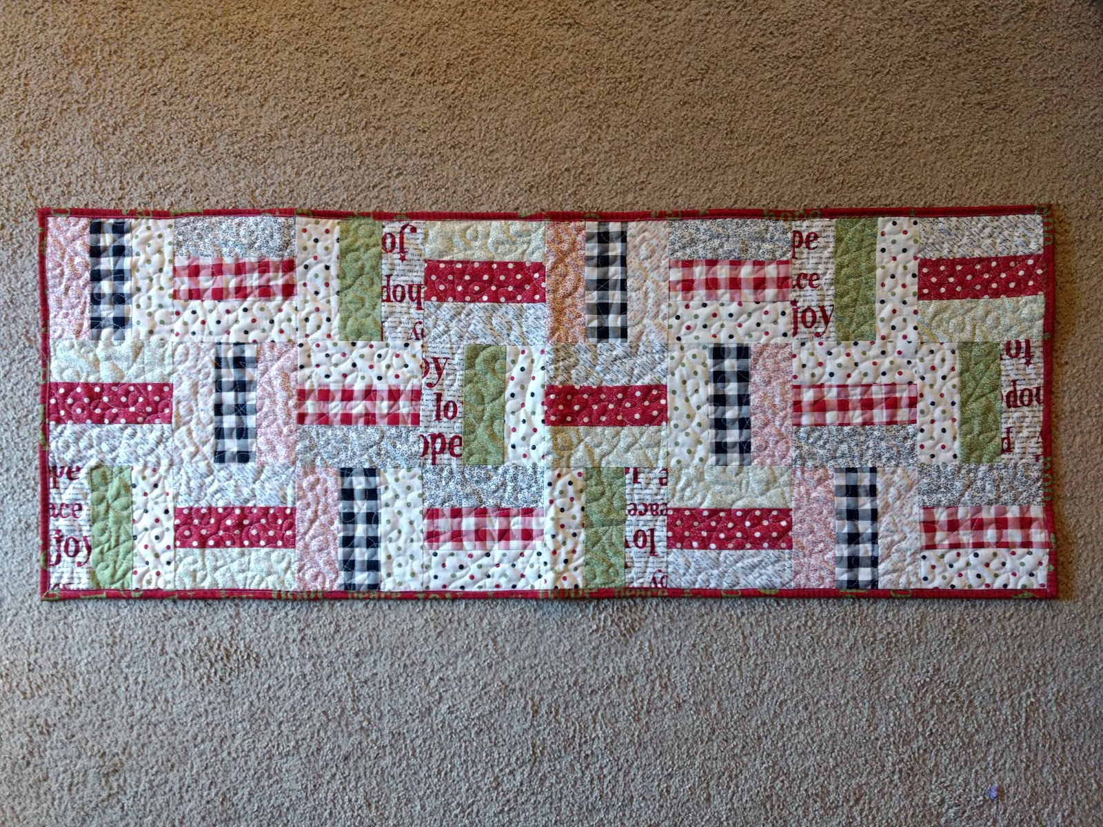 Little Bunny Quilts: Overnight Delivery Rail Fence Table Runner {Tutorial}