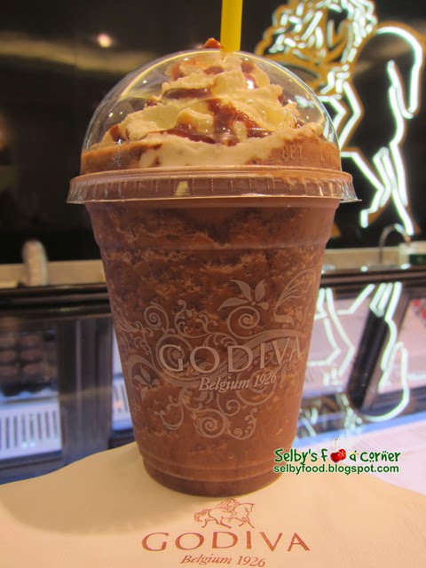 Selby's Food Corner: GODIVA Dark Chocolate Hazelnut Chocolixir