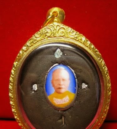 Supranatural dan Amulet Thailand: amulet amulet Ajarn Fon