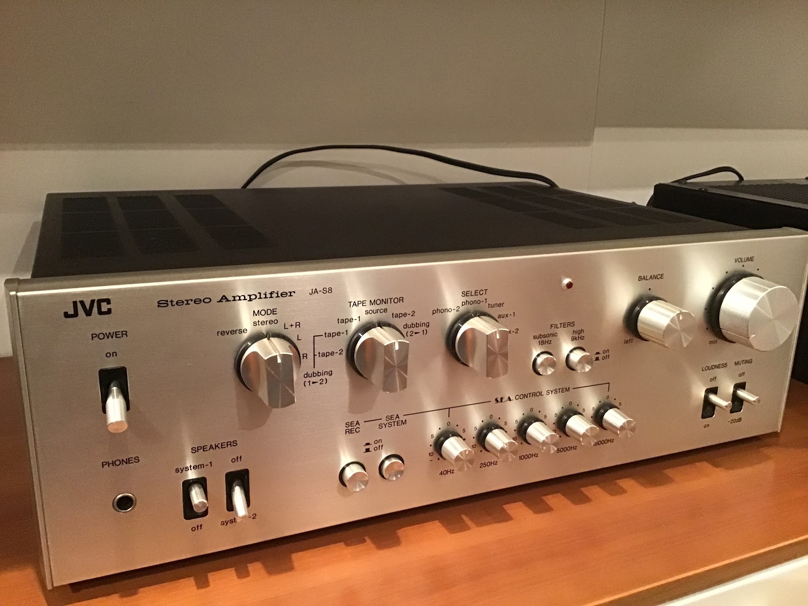 JVC JA S8 Amplificatore Integrato - Inaspettata sorpresa