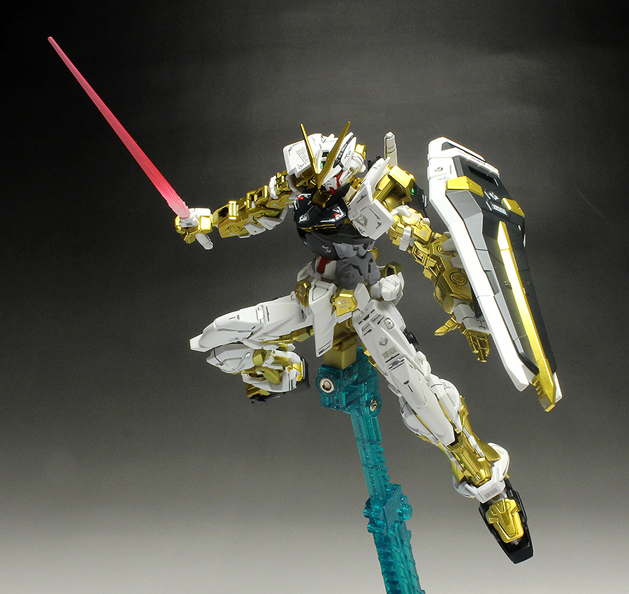 GUNDAM GUY: P-Bandai Exclusive: RG 1/144 Gundam Astray Gold Frame ...