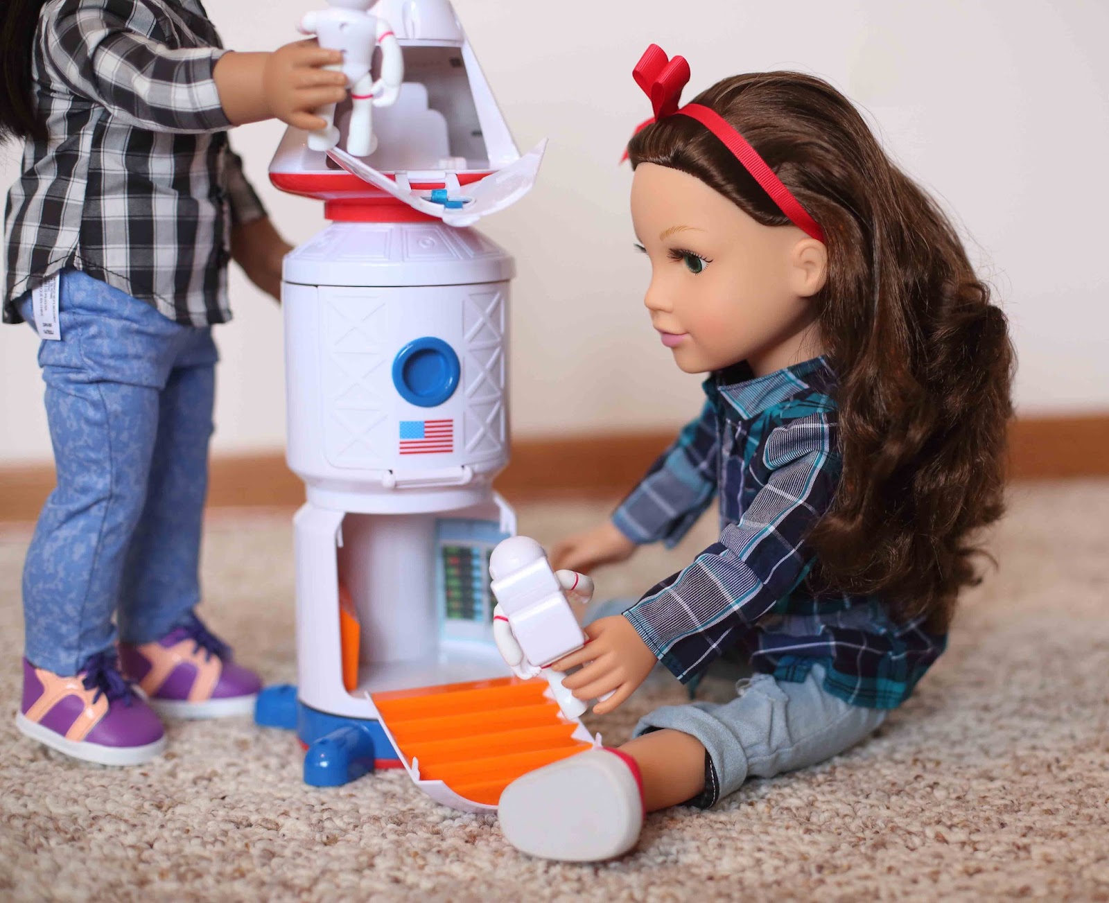 My Journey Girls Dolls Adventures: Playing Astronaut