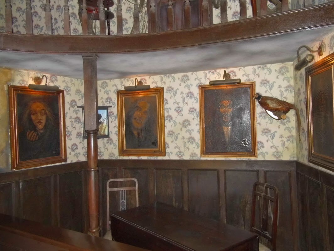 Arfon.net The Art of Arfon Jones: Monster Memories: The Alton Towers ...