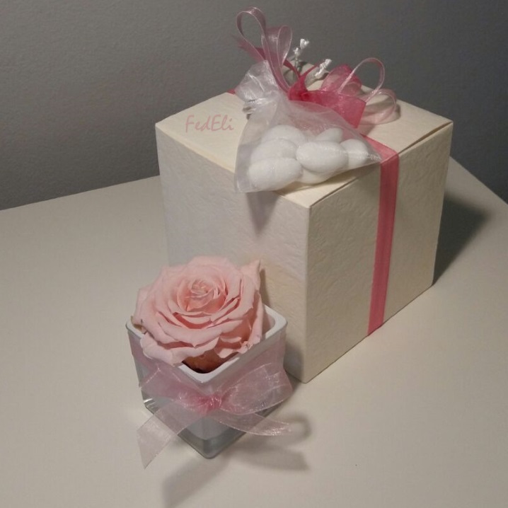 Bomboniere rosa confetto