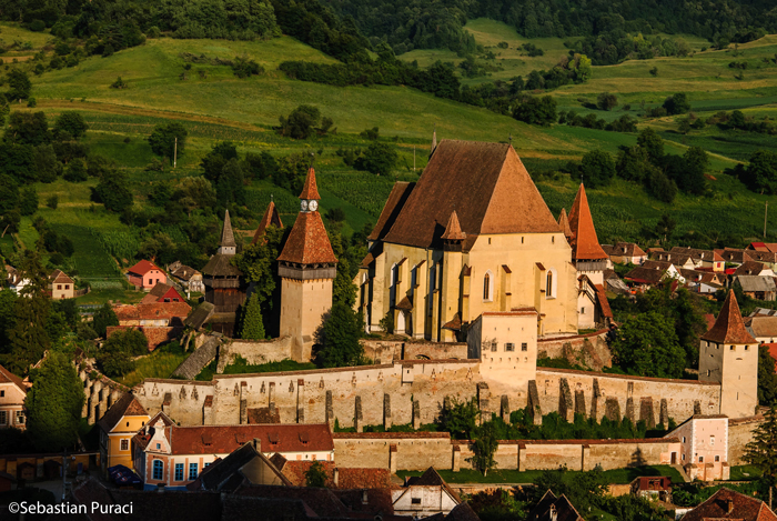 Sebastian Puraci Photography: biertan - in the evening