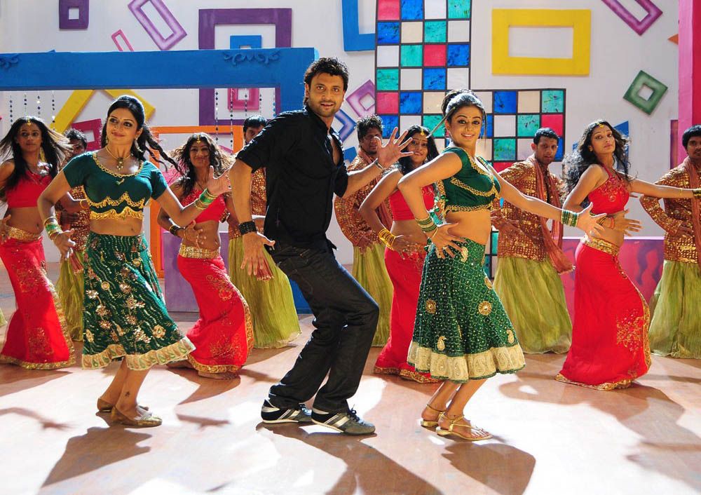 Raaj Telugu Movie Stills || Djsdrive Eworld || Movie Gallery || Hot ...