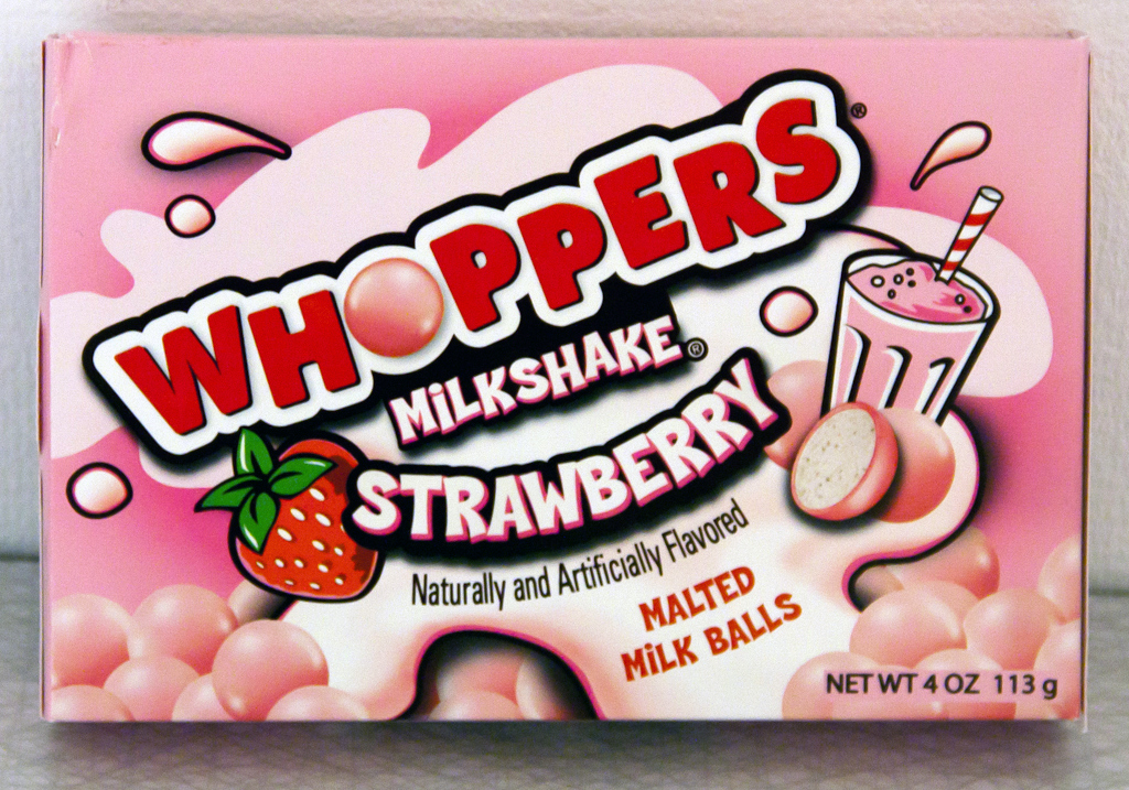 Candynstuff: Whoppers Strawberry Milkshake