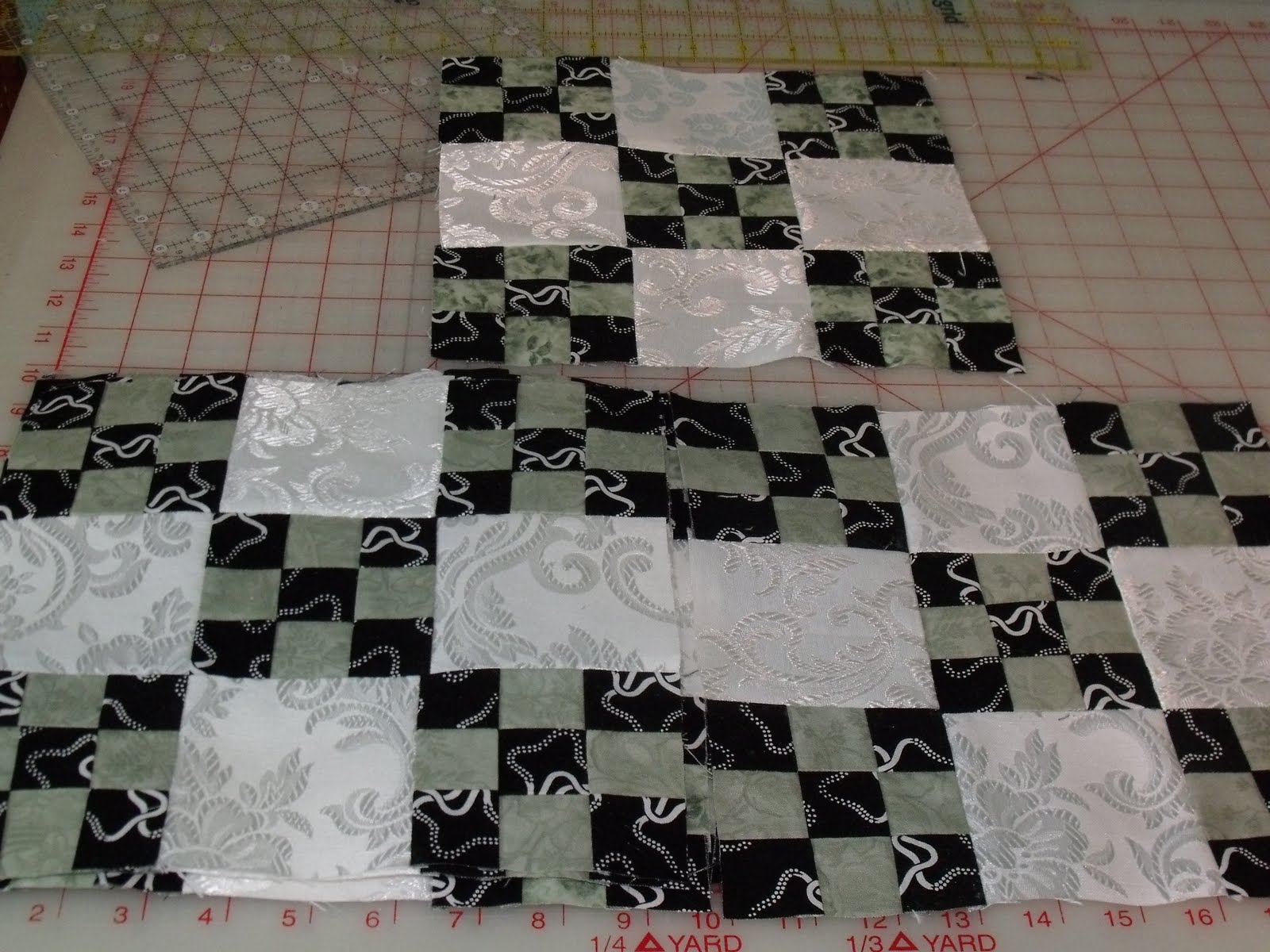 Quilting Sue's Quilt Blog : Camping, Double Nine Patch & Burda patterns...