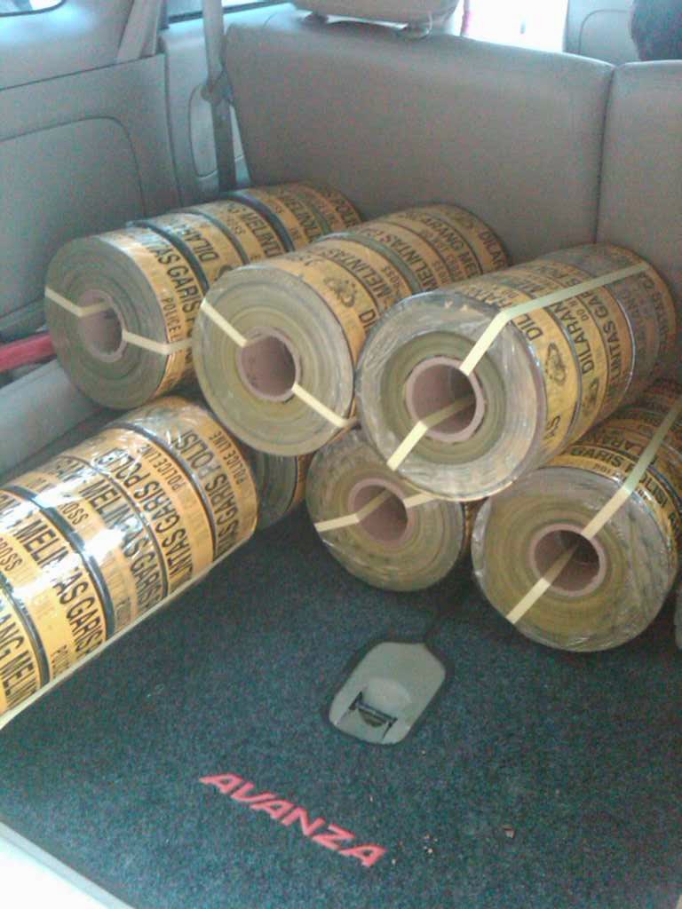 SUPPLIER PRASARANA LALU LINTAS: POLICE LINE GARIS POLISI