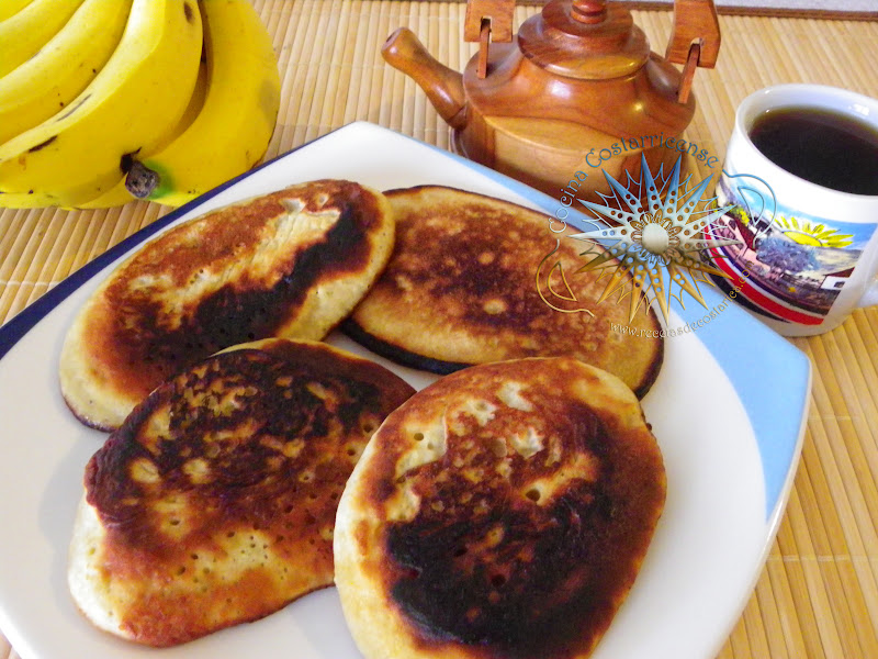 Cocina Costarricense: arepas con banano