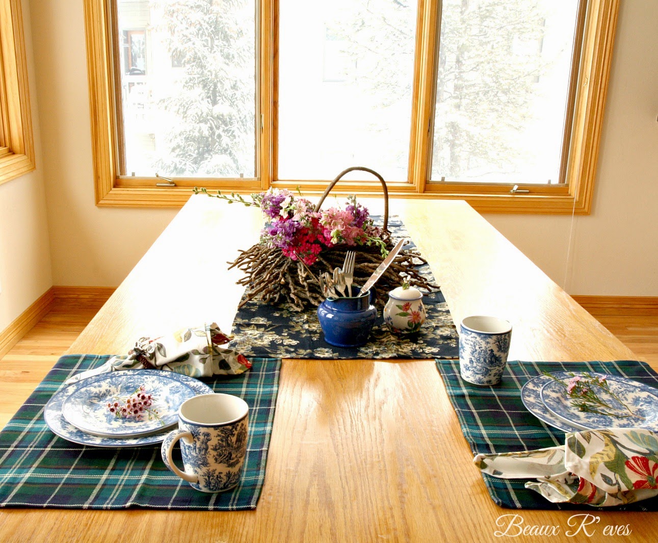 Beaux R'eves: Spring Mountain Tablescape