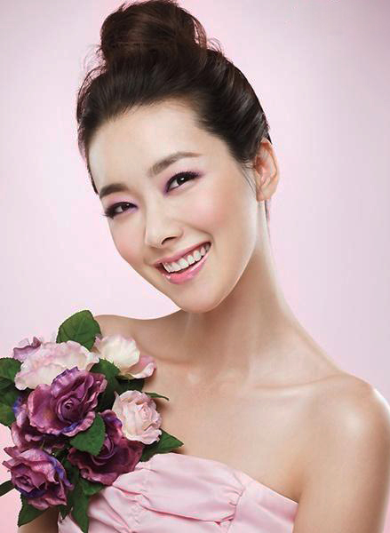 Korean Famous Actress> So Yi-hyun - Celebrities Girl
