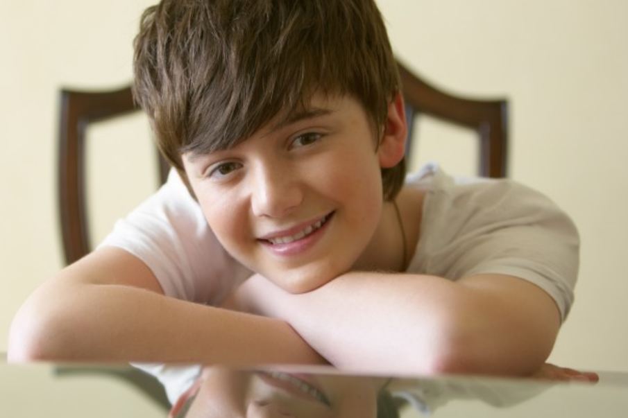 Greyson Chance Universe: Picture of the Day 2