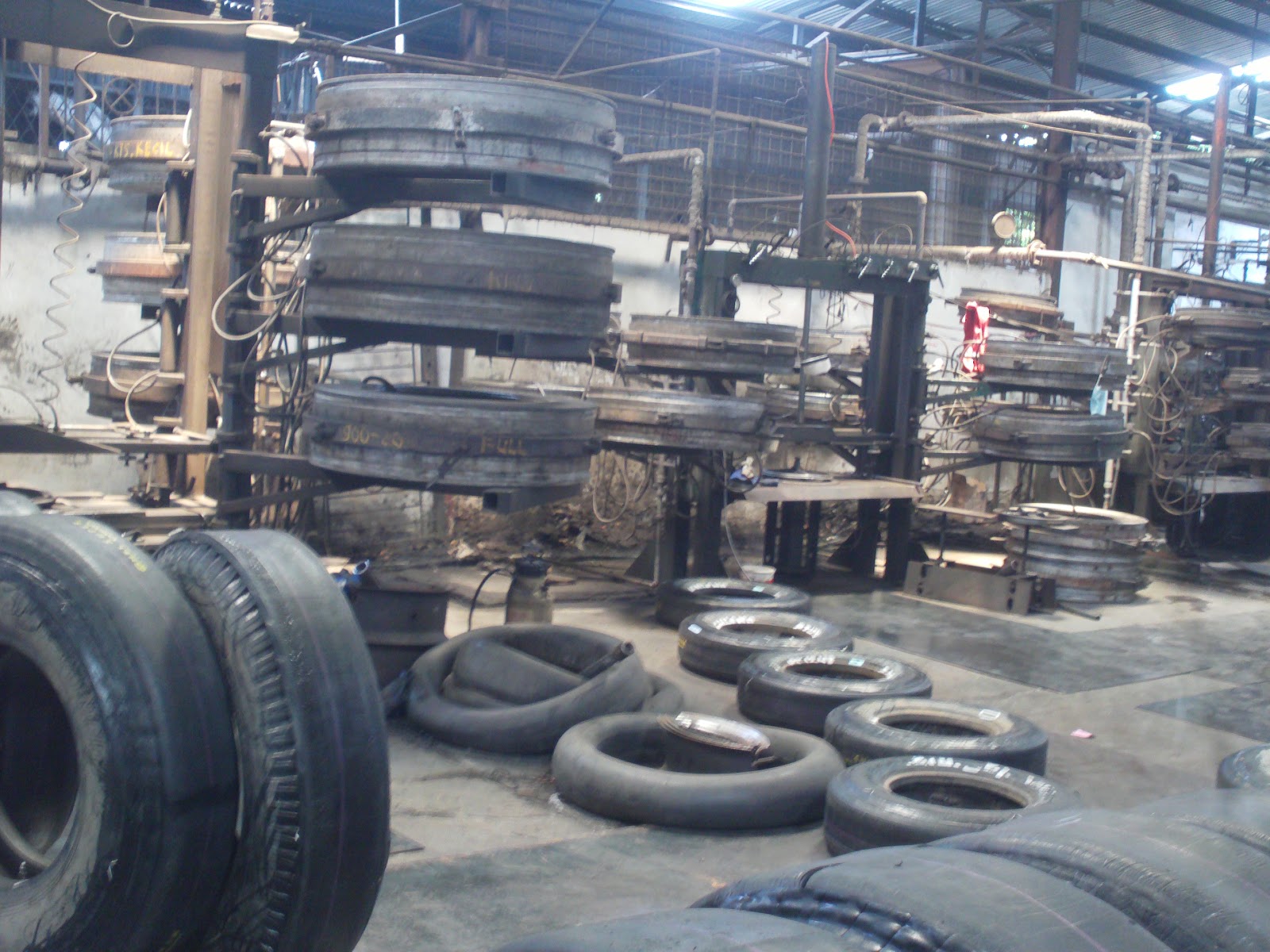 Memahami Vulkanisir Ban Truk ~ Dangstars™