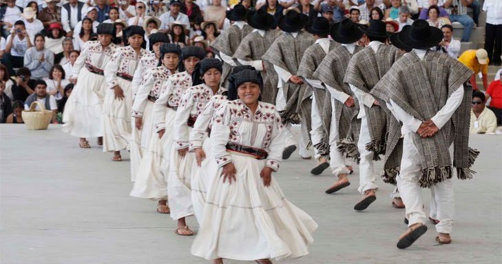 Trajes tipicos de la region Mixe: Trajes Típicos de la sierra Mixe