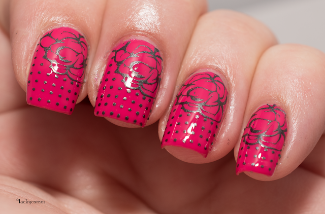 Lacky Corner: Nail Challenge Collaborative presents: Flowers #2