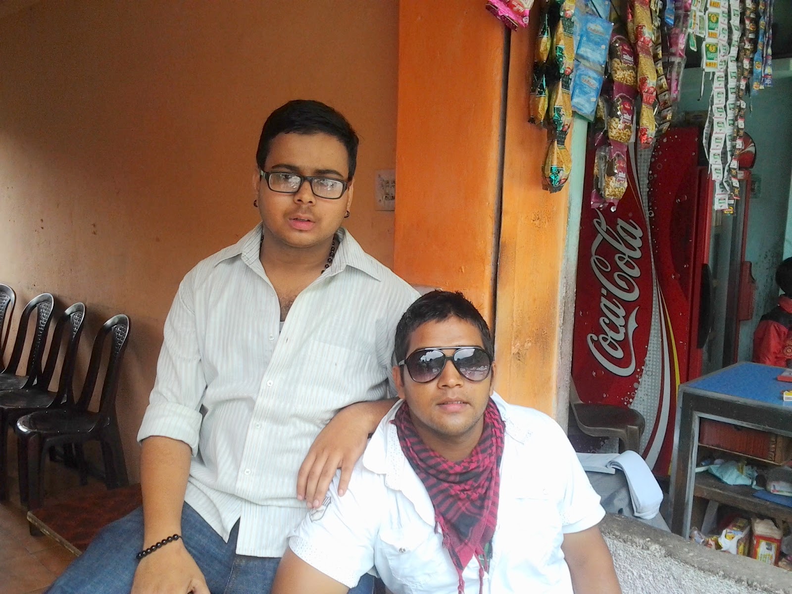 MANOJ SINGH RATHORE: April 2012