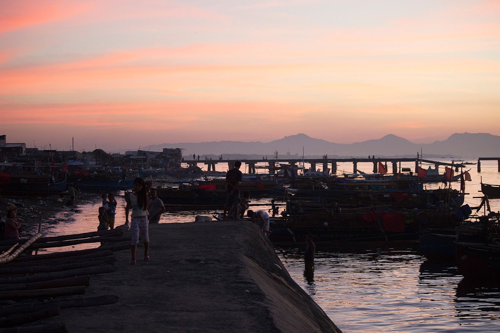 Shutter Gallop: Rosario Fish Port (Rosario, Cavite)