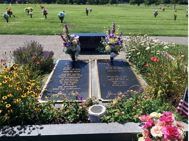 FINISHING TOUCHES: VAULT INSTALLATION