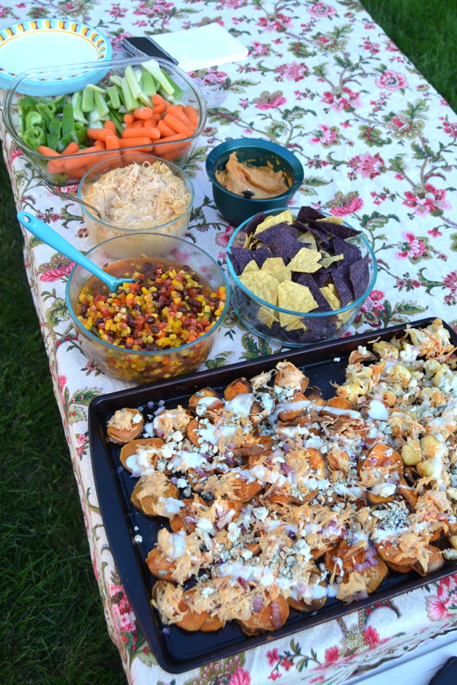 How to Host a Backyard Party | The Nutritionist Reviews